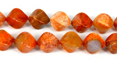 Fire Agate Crackled twist olive 18x25mm EAC - Beads incl Pearls ...